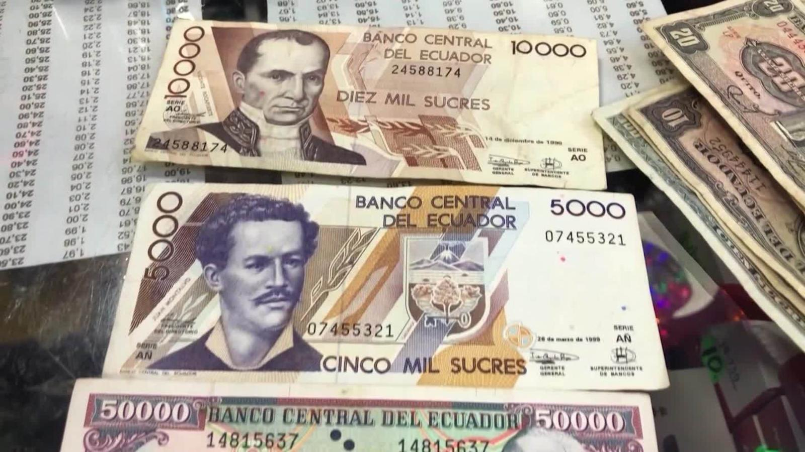 MONEDA ECUADOR MOCHILEROS VIAJEROS